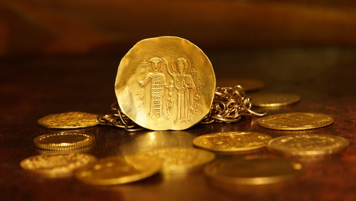 How Is Gold Money? And Why Is Gold So Valuable? - Tavex Bullion